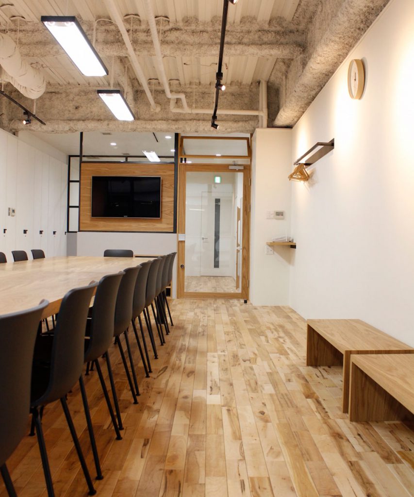 SHIFT ENERGY JAPAN HEAD OFFICE | and three Inc. | 株式会社アンドスリー